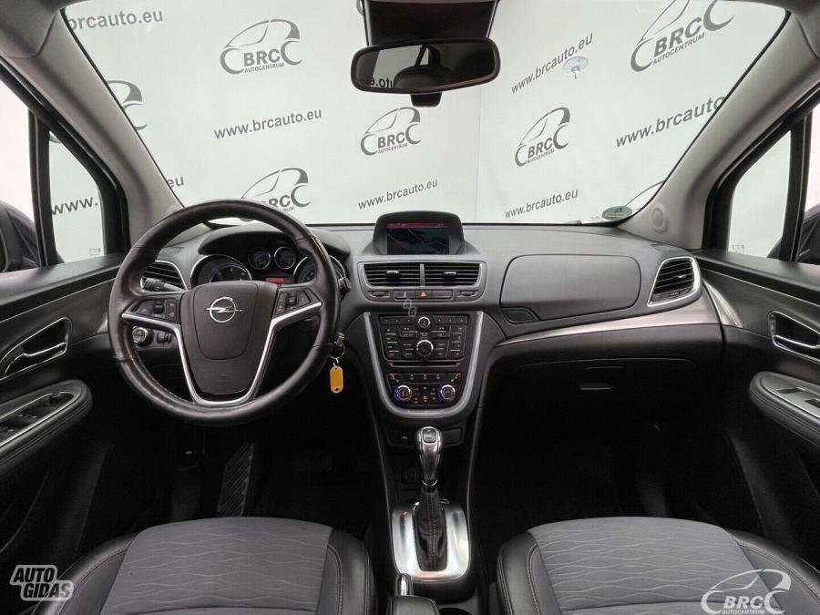 Melns Opel Mokka 2016 Avižieniai, ar dzinēja tilpumu 1.60 L un nobraukumu 223 tūkst. km par 8900 €, foto 3 vietnē AUTOMOTO.COM.LV