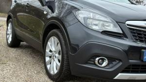 Black Opel Mokka 2016 in Jurmala, with an engine capacity of 1.60 L and mileage of 135 thousand km for 6000 €, photo 12 on AUTOMOTO.COM.LV