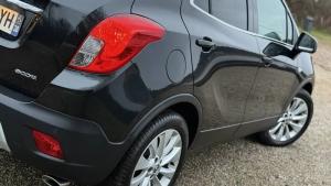 Black Opel Mokka 2016 in Jurmala, with an engine capacity of 1.60 L and mileage of 135 thousand km for 6000 €, photo 19 on AUTOMOTO.COM.LV