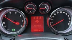 Black Opel Mokka 2016 in Jurmala, with an engine capacity of 1.60 L and mileage of 135 thousand km for 6000 €, photo 33 on AUTOMOTO.COM.LV