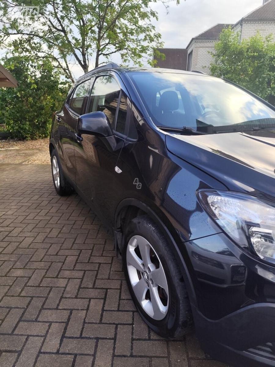 Black Opel Mokka 2016 in Telschi, with an engine capacity of 1.40 L and mileage of 248 thousand km for 6300 €, photo 3 on AUTOMOTO.COM.LV