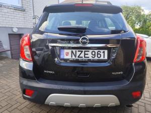Black Opel Mokka 2016 in Telschi, with an engine capacity of 1.40 L and mileage of 248 thousand km for 6300 €, photo 6 on AUTOMOTO.COM.LV