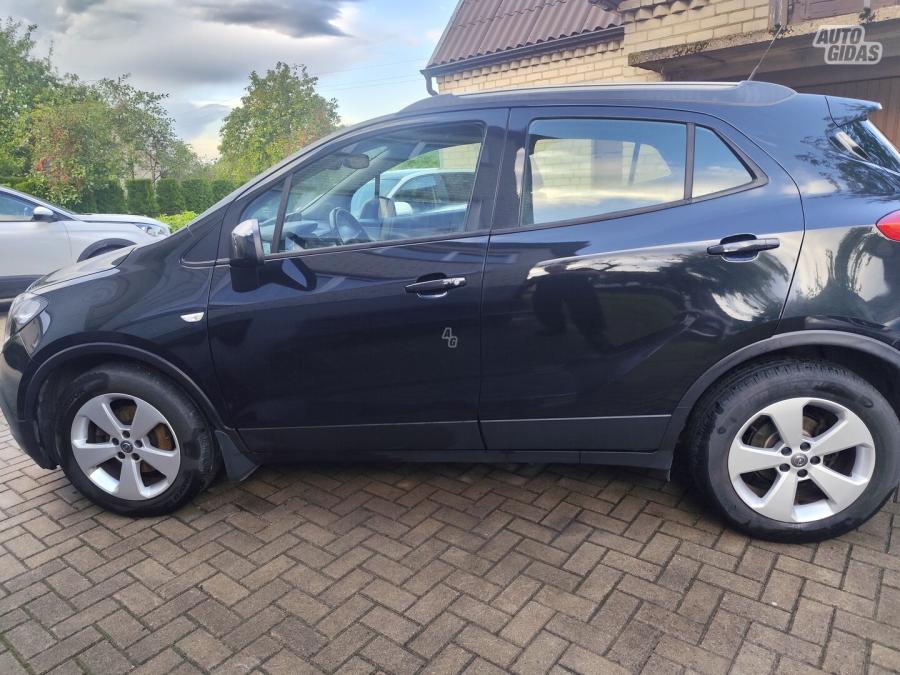 Black Opel Mokka 2016 in Telschi, with an engine capacity of 1.40 L and mileage of 248 thousand km for 6300 €, photo 9 on AUTOMOTO.COM.LV