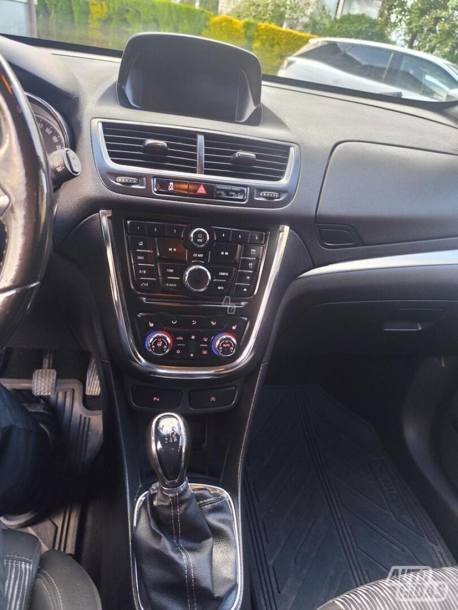 Black Opel Mokka 2016 in Telschi, with an engine capacity of 1.40 L and mileage of 248 thousand km for 6300 €, photo 15 on AUTOMOTO.COM.LV