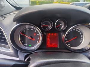 Black Opel Mokka 2016 in Telschi, with an engine capacity of 1.40 L and mileage of 248 thousand km for 6300 €, photo 16 on AUTOMOTO.COM.LV