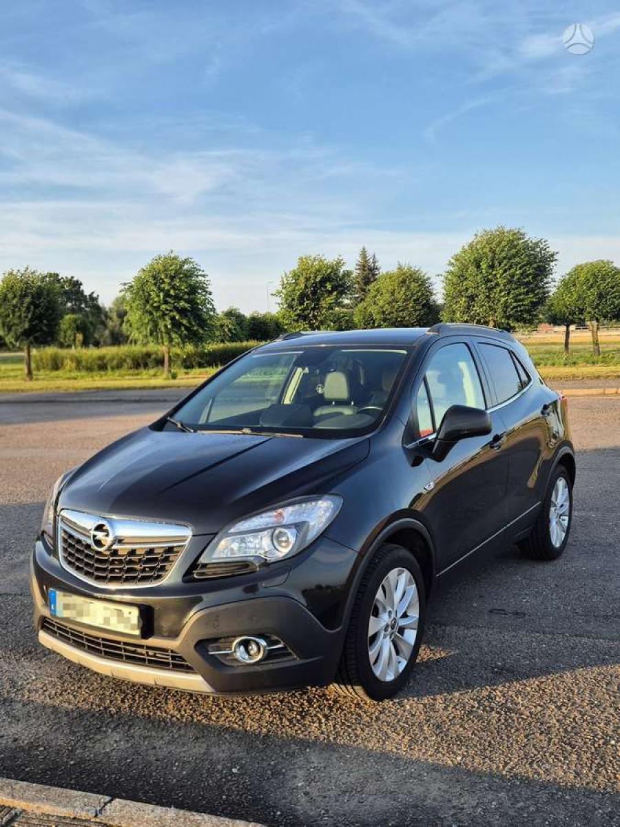 Black Opel Mokka 2016 in Kaunas, with an engine capacity of 1.60 L and mileage of 211 thousand km for 8000 €, photo 1 on AUTOMOTO.COM.LV