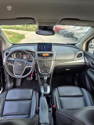 Black Opel Mokka 2016 in Kaunas, with an engine capacity of 1.60 L and mileage of 211 thousand km for 8000 €, photo 9 on AUTOMOTO.COM.LV
