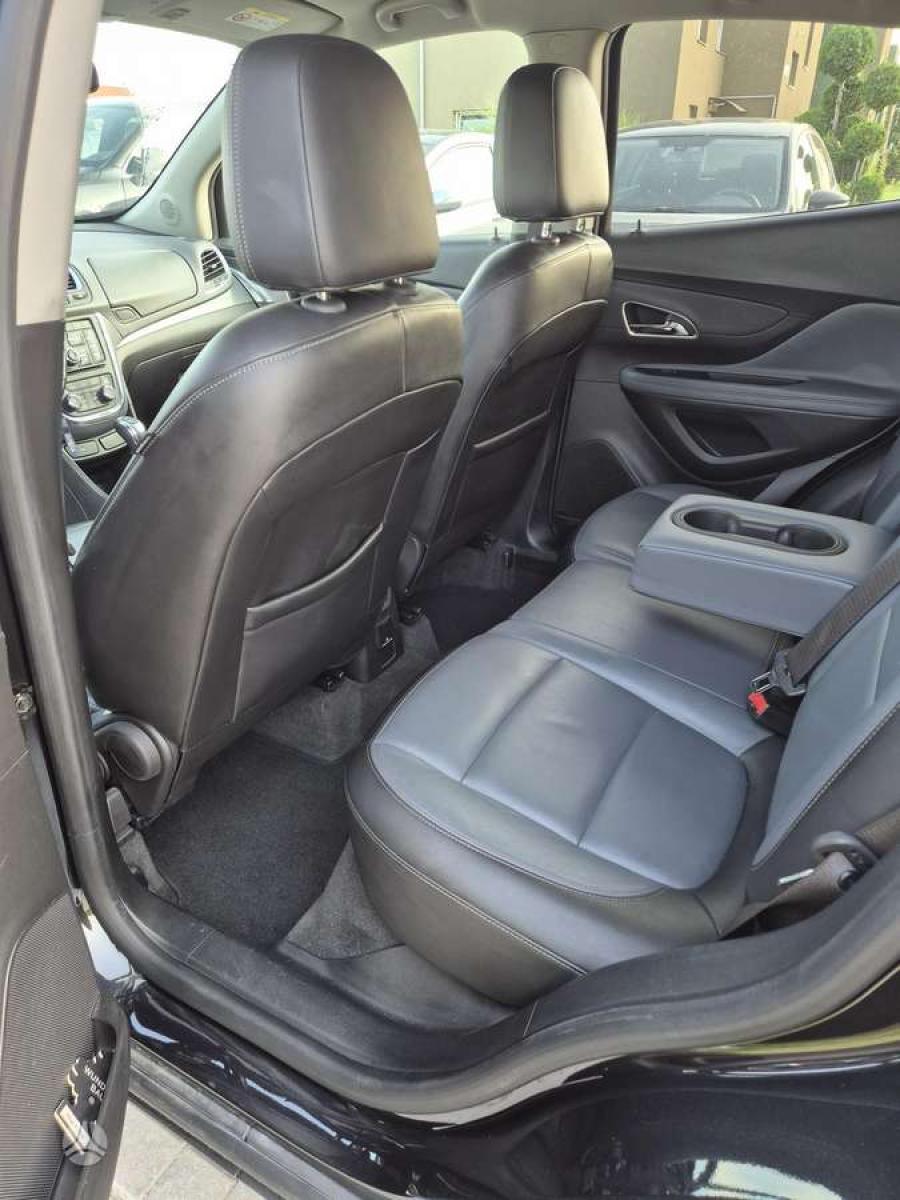 Black Opel Mokka 2016 in Kaunas, with an engine capacity of 1.60 L and mileage of 211 thousand km for 8000 €, photo 10 on AUTOMOTO.COM.LV