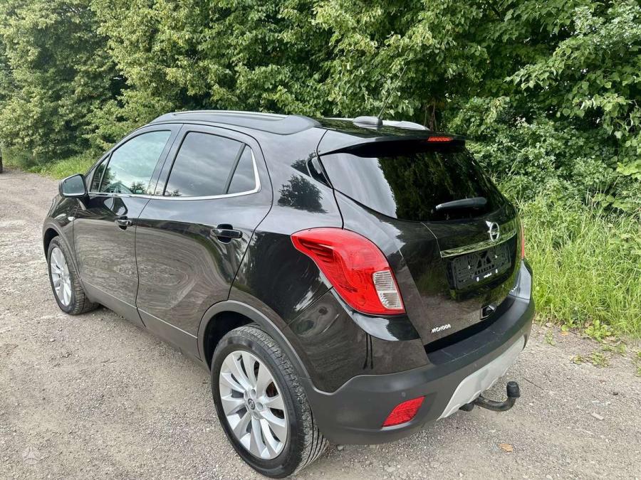Melns Opel Mokka 2016 Šauļi, ar dzinēja tilpumu 1.60 L un nobraukumu 198 tūkst. km par 7350 €, foto 10 vietnē AUTOMOTO.COM.LV