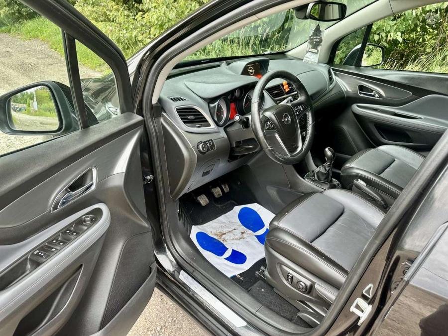 Melns Opel Mokka 2016 Šauļi, ar dzinēja tilpumu 1.60 L un nobraukumu 198 tūkst. km par 7350 €, foto 13 vietnē AUTOMOTO.COM.LV