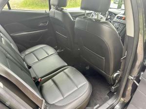 Melns Opel Mokka 2016 Šauļi, ar dzinēja tilpumu 1.60 L un nobraukumu 198 tūkst. km par 7350 €, foto 22 vietnē AUTOMOTO.COM.LV