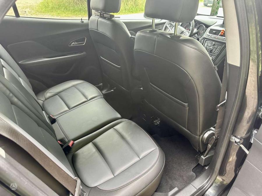 Melns Opel Mokka 2016 Šauļi, ar dzinēja tilpumu 1.60 L un nobraukumu 198 tūkst. km par 7350 €, foto 22 vietnē AUTOMOTO.COM.LV
