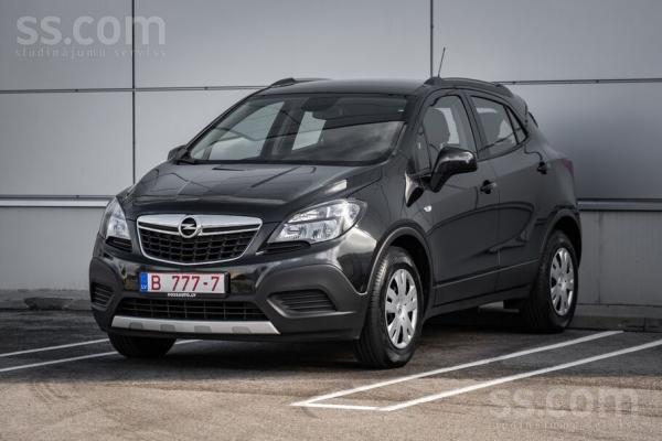 Опель Mokka 2016 в Рига на AUTOMOTO.COM.LV Черный Опель Mokka 2016 в Рига, объемом двигателя 1.60 л и пробегом 117 тыс. км за 9995 €, фото 1 на AUTOMOTO.COM.LV