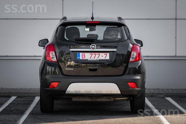 Опель Mokka 2016 в Рига на AUTOMOTO.COM.LV Черный Опель Mokka 2016 в Рига, объемом двигателя 1.60 л и пробегом 117 тыс. км за 9995 €, фото 6 на AUTOMOTO.COM.LV