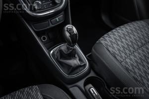Черный Опель Mokka 2016 в Рига, объемом двигателя 1.60 л и пробегом 117 тыс. км за 9995 €, фото 20 на AUTOMOTO.COM.LV