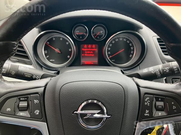 Black Opel Mokka 2016 in Talsi, with an engine capacity of 1.60 L and mileage of 151 thousand km for 8999 €, photo 10 on AUTOMOTO.COM.LV