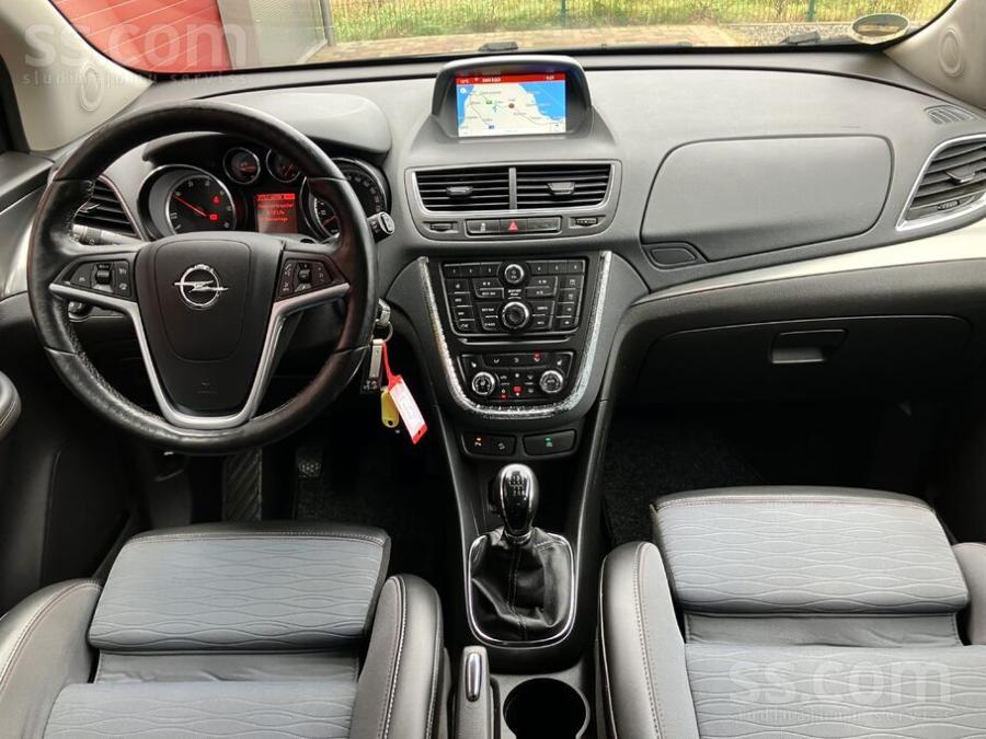 Black Opel Mokka 2016 in Talsi, with an engine capacity of 1.60 L and mileage of 151 thousand km for 8999 €, photo 20 on AUTOMOTO.COM.LV