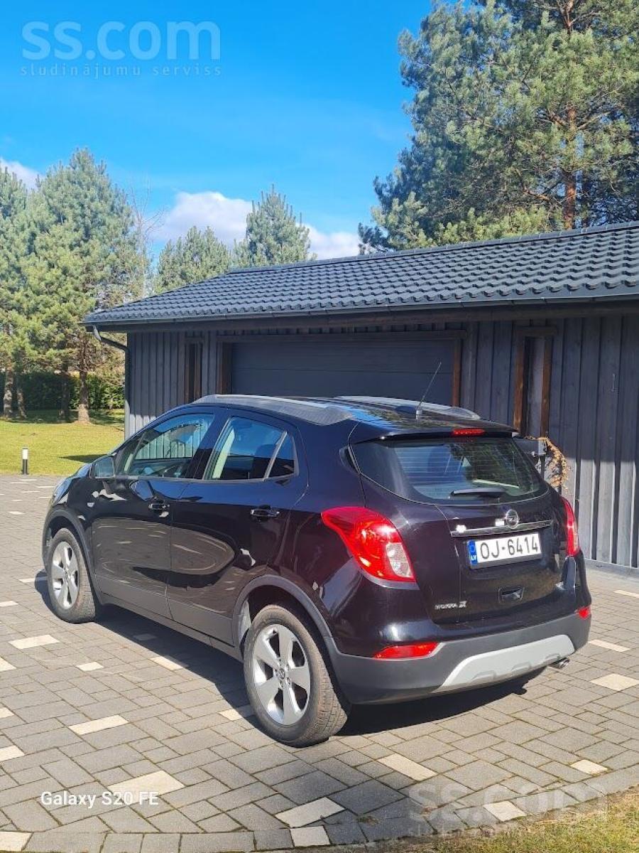 Melns Opel Mokka 2017 Rīga, ar dzinēja tilpumu 1.60 L un nobraukumu 134 tūkst. km par 8600 €, foto 4 vietnē AUTOMOTO.COM.LV