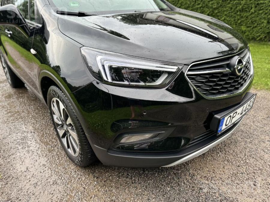 Black Opel Mokka 2017 in Talsi, with an engine capacity of 1.60 L and mileage of 192 thousand km for 10636 €, photo 8 on AUTOMOTO.COM.LV