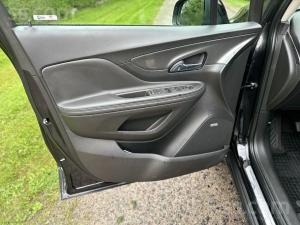 Black Opel Mokka 2017 in Talsi, with an engine capacity of 1.60 L and mileage of 192 thousand km for 10636 €, photo 12 on AUTOMOTO.COM.LV