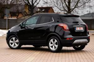 Black Opel Mokka 2017 in Jelgava, with an engine capacity of 1.60 L and mileage of 137 thousand km for 16500 €, photo 4 on AUTOMOTO.COM.LV