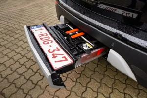 Black Opel Mokka 2017 in Jelgava, with an engine capacity of 1.60 L and mileage of 137 thousand km for 16500 €, photo 19 on AUTOMOTO.COM.LV