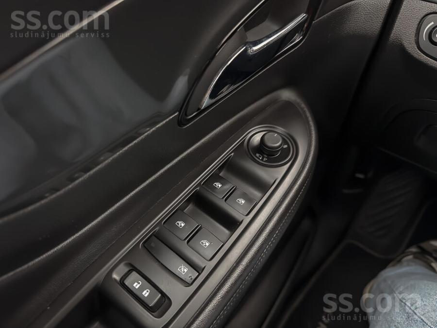 Melns Opel Mokka 2017 Jelgava, ar dzinēja tilpumu 1.60 L un nobraukumu 156 tūkst. km par 7995 €, foto 19 vietnē AUTOMOTO.COM.LV