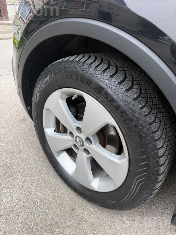 Black Opel Mokka 2018 in Jurmala, with an engine capacity of 1.40 L and mileage of 36 thousand km for 14990 €, photo 9 on AUTOMOTO.COM.LV