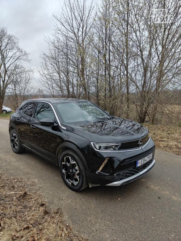 Black Opel Mokka 2021 in Vilnius, with an engine capacity of 0.00 L and mileage of 35 thousand km for 13300 €, photo 3 on AUTOMOTO.COM.LV