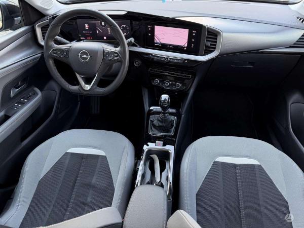 Black Opel Mokka 2021 in Kaunas, with an engine capacity of 1.20 L and mileage of 188 thousand km for 11900 €, photo 8 on AUTOMOTO.COM.LV