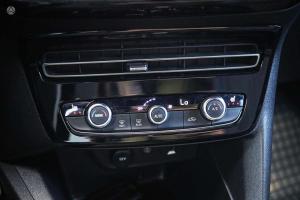 Melns Opel Mokka 2021 Kauņa, ar dzinēja tilpumu 1.20 L un nobraukumu 86 tūkst. km par 14950 €, foto 22 vietnē AUTOMOTO.COM.LV