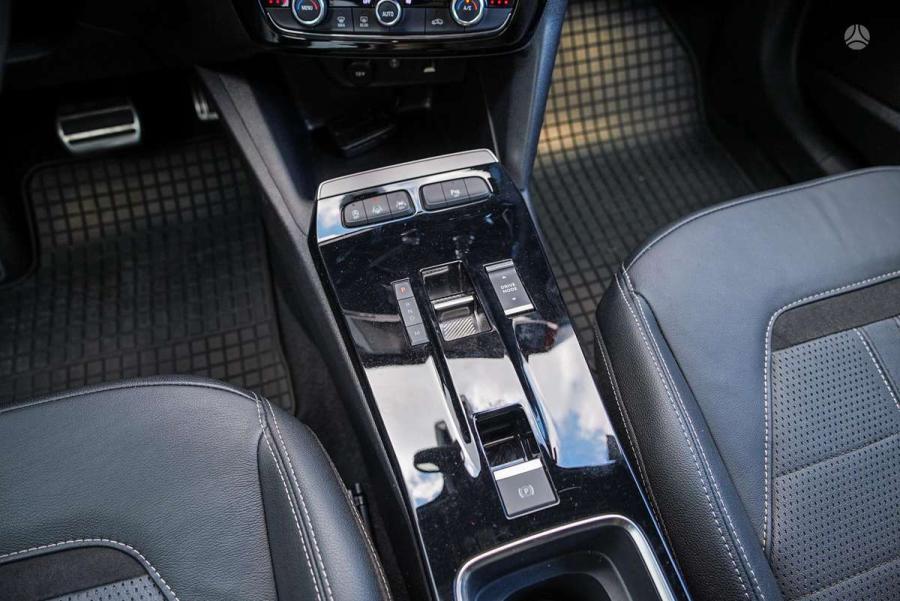 Melns Opel Mokka 2021 Kauņa, ar dzinēja tilpumu 1.20 L un nobraukumu 86 tūkst. km par 14950 €, foto 23 vietnē AUTOMOTO.COM.LV