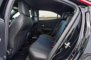Melns Opel Mokka 2021 Kauņa, ar dzinēja tilpumu 1.20 L un nobraukumu 86 tūkst. km par 14950 €, foto 36 vietnē AUTOMOTO.COM.LV