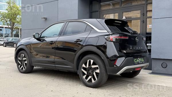 Black Opel Mokka 2021 in Riga, with an engine capacity of 1.60 L and mileage of 44 thousand km for 18900 €, photo 8 on AUTOMOTO.COM.LV