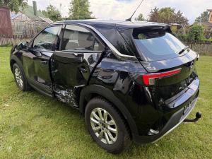Black Opel Mokka 2021 in Panevezys, with an engine capacity of 1.20 L and mileage of 95 thousand km for 7600 €, photo 6 on AUTOMOTO.COM.LV