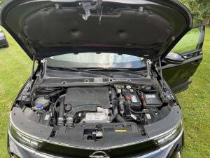 Black Opel Mokka 2021 in Panevezys, with an engine capacity of 1.20 L and mileage of 95 thousand km for 7600 €, photo 17 on AUTOMOTO.COM.LV