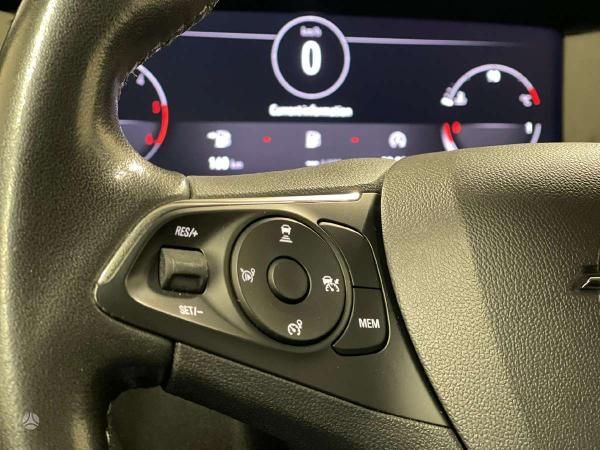 Black Opel Mokka 2022 in Marijampole, with an engine capacity of 1.50 L and mileage of 171 thousand km for 14762 €, photo 11 on AUTOMOTO.COM.LV