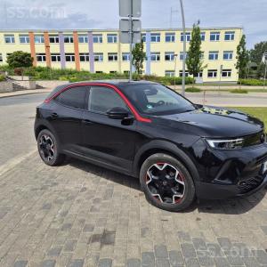 Melns Opel Mokka 2022 Rīga, ar dzinēja tilpumu 1.20 L un nobraukumu 59 tūkst. km par 17900 €, foto  vietnē AUTOMOTO.COM.LV