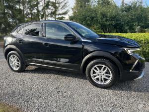 Black Opel Mokka 2022 in Kaunas, with an engine capacity of 0.00 L and mileage of 63 thousand km for 7850 €, photo 6 on AUTOMOTO.COM.LV