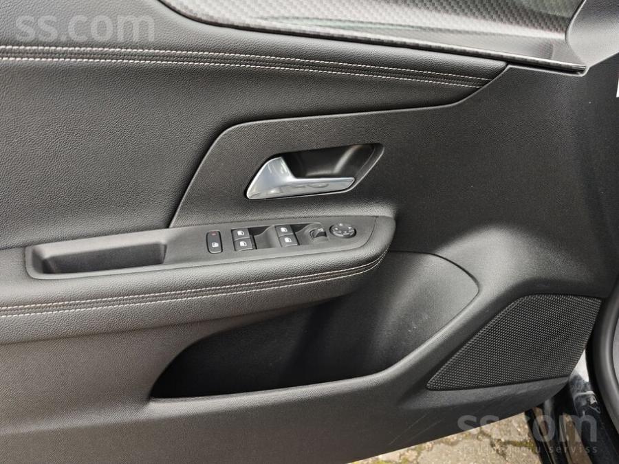 Melns Opel Mokka 2022 Rīga, ar dzinēja tilpumu 1.20 L un nobraukumu 81 tūkst. km par 15900 €, foto 10 vietnē AUTOMOTO.COM.LV