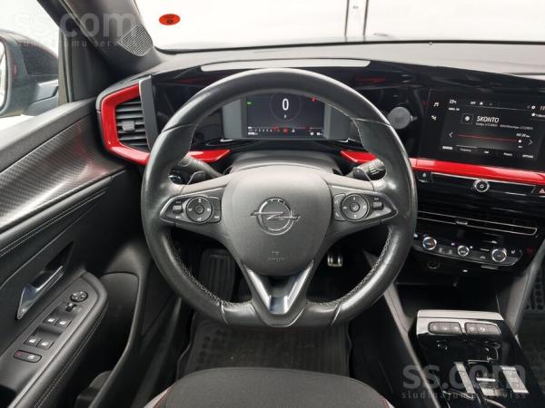 Black Opel Mokka 2022 in Riga, with an engine capacity of 1.20 L and mileage of 81 thousand km for 15900 €, photo 9 on AUTOMOTO.COM.LV