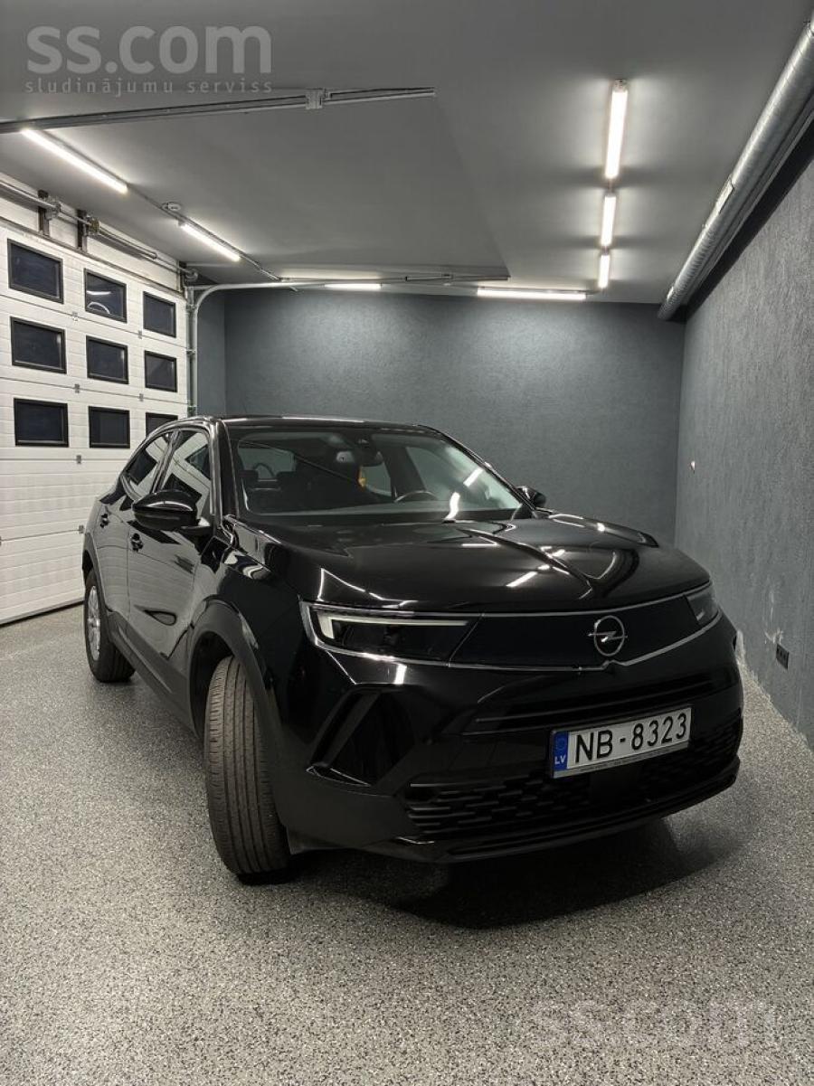 Melns Opel Mokka 2022 Rīga, ar dzinēja tilpumu 1.20 L un nobraukumu 68 tūkst. km par 14000 €, foto 1 vietnē AUTOMOTO.COM.LV