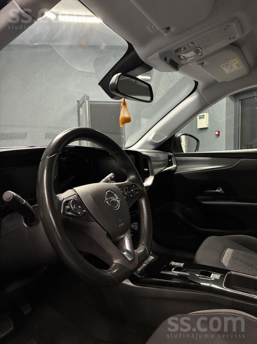 Melns Opel Mokka 2022 Rīga, ar dzinēja tilpumu 1.20 L un nobraukumu 68 tūkst. km par 14000 €, foto 4 vietnē AUTOMOTO.COM.LV