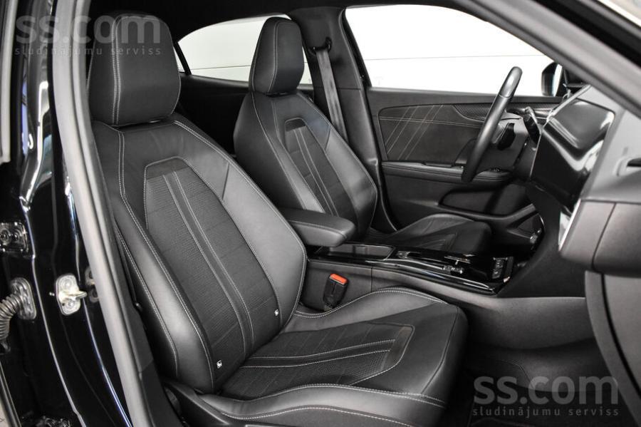 Black Opel Mokka 2022 in Riga, with an engine capacity of 1.20 L and mileage of 24 thousand km for 17990 €, photo 16 on AUTOMOTO.COM.LV