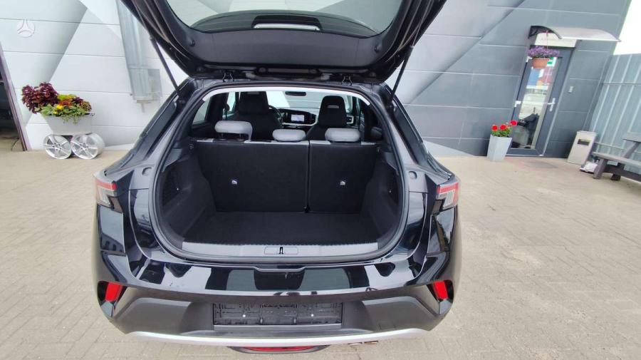 Melns Opel Mokka 2023 Kauņa, ar dzinēja tilpumu 1.20 L un nobraukumu 92 tūkst. km par 15950 €, foto 11 vietnē AUTOMOTO.COM.LV