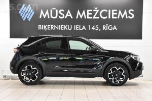 Черный Опель Mokka 2023 в Рига, объемом двигателя 1.20 л и пробегом 24 тыс. км за 19990 €, фото 5 на AUTOMOTO.COM.LV