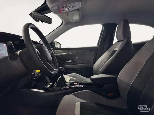 Melns Opel Mokka 2024 Kauņa, ar dzinēja tilpumu 1.20 L un nobraukumu 14 tūkst. km par 22212 €, foto 10 vietnē AUTOMOTO.COM.LV