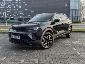 Melns Opel Mokka 2024 Rīga, ar dzinēja tilpumu 1.20 L un nobraukumu 10 tūkst. km par 20500 €, foto 7 vietnē AUTOMOTO.COM.LV