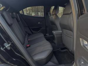 Melns Opel Mokka 2024 Rīga, ar dzinēja tilpumu 1.20 L un nobraukumu 10 tūkst. km par 20500 €, foto 17 vietnē AUTOMOTO.COM.LV