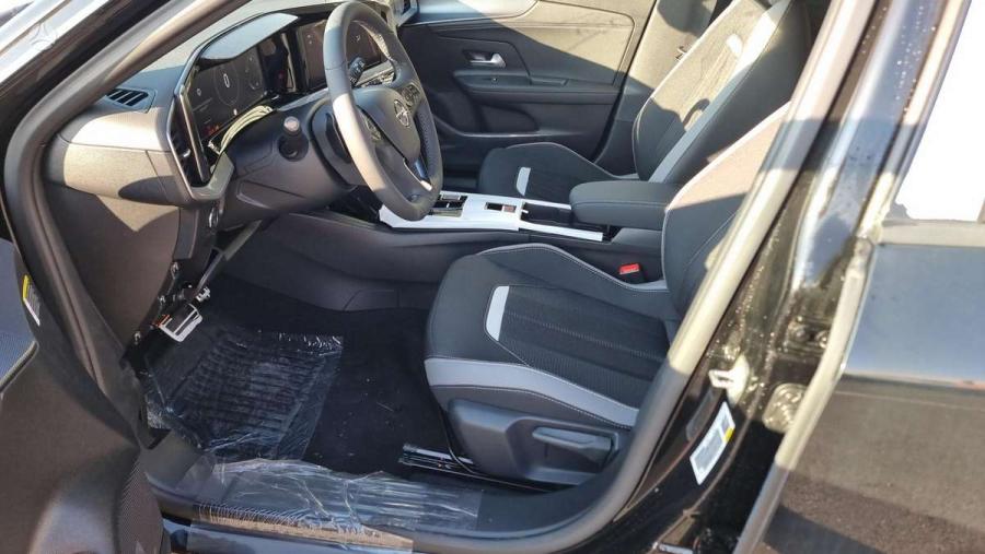 Melns Opel Mokka 2024 Viļņa, ar dzinēja tilpumu 1.20 L un nobraukumu 0 tūkst. km par 17545 €, foto 11 vietnē AUTOMOTO.COM.LV